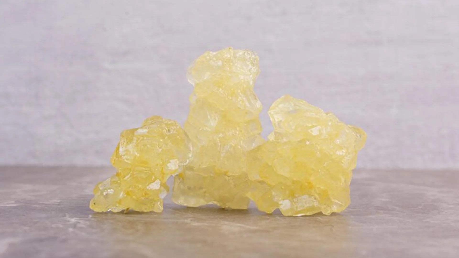 Rasina Naturala: Benefits And Uses For Sustainable Living